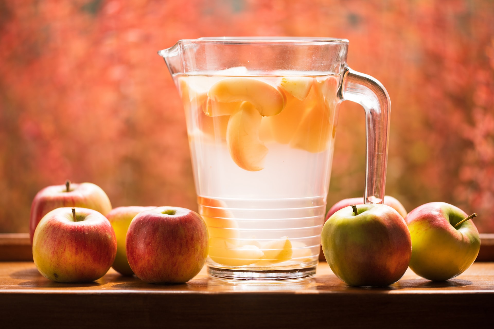 Health Benefits of Cloudy Apple Juice - EPHAS